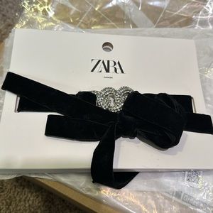 Zara | Accessories | Zara Velvet Rhinestone Choker | Poshmark